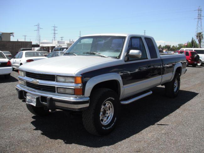 1993 Chevrolet 2500 Silverado 4x4 Xtra Cab Pickup