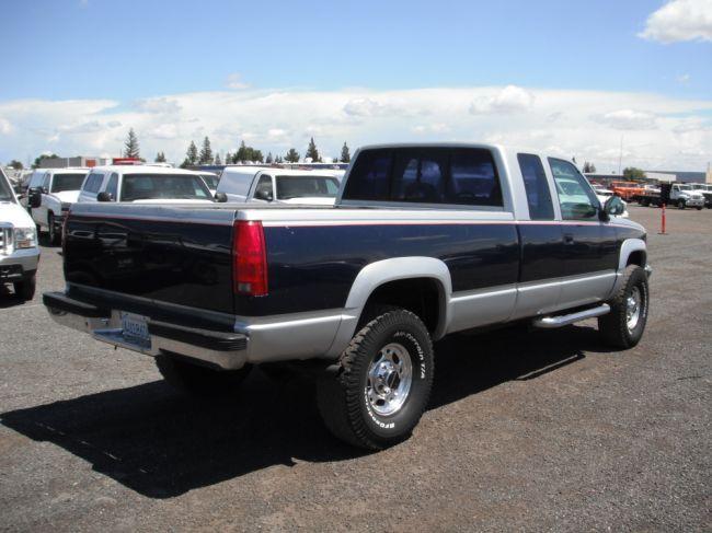 1993 Chevrolet 2500 Silverado 4x4 Xtra Cab Pickup