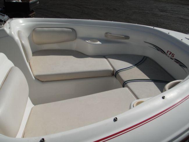 1997 Sea Ray 175 Bow Rider Five Series V-Hull Boat