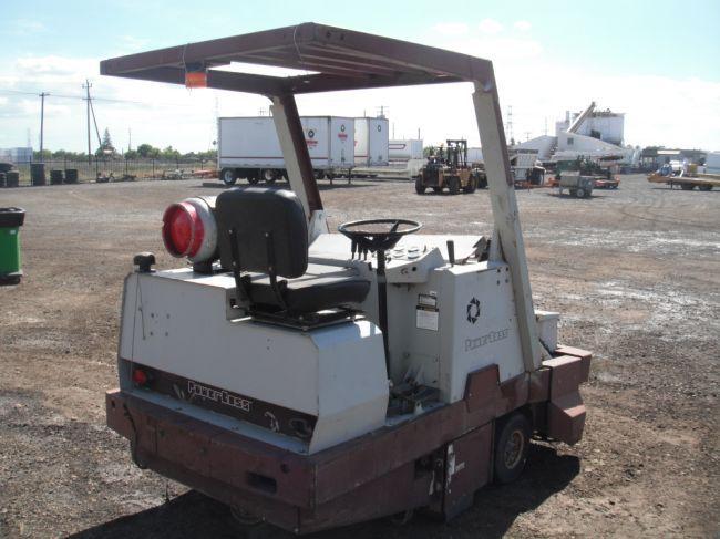 Power Boss SW / 88-HD 3-Wheel Sweeper