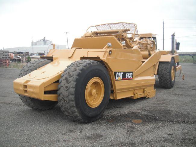 1999 Caterpillar 613C Paddle Wheel Scraper