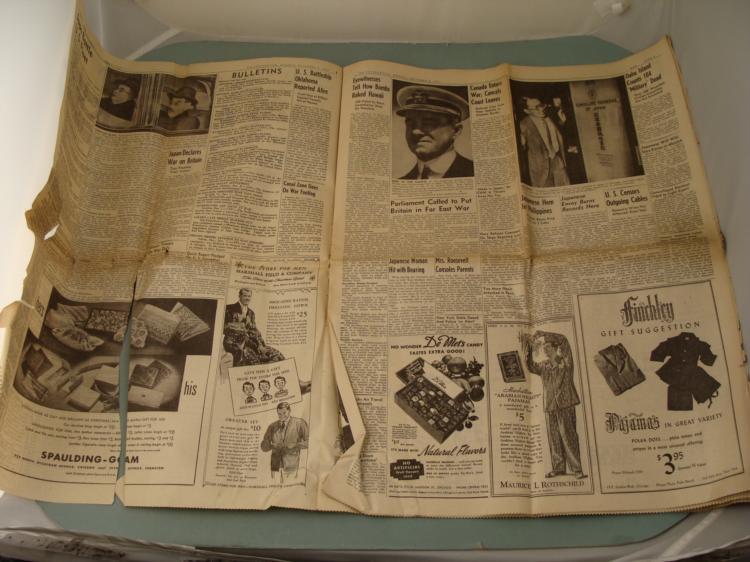 FULL CHICAGO SUN NEWSPAPER DEC 8, 1941 PEARL HARBOR