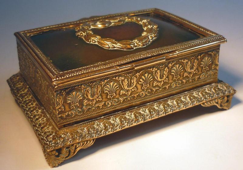 MWF784 - PRECIOUS ANTIQUE GEORGIAN FRENCH TORTOISE SHELL JEWELRY BOX
