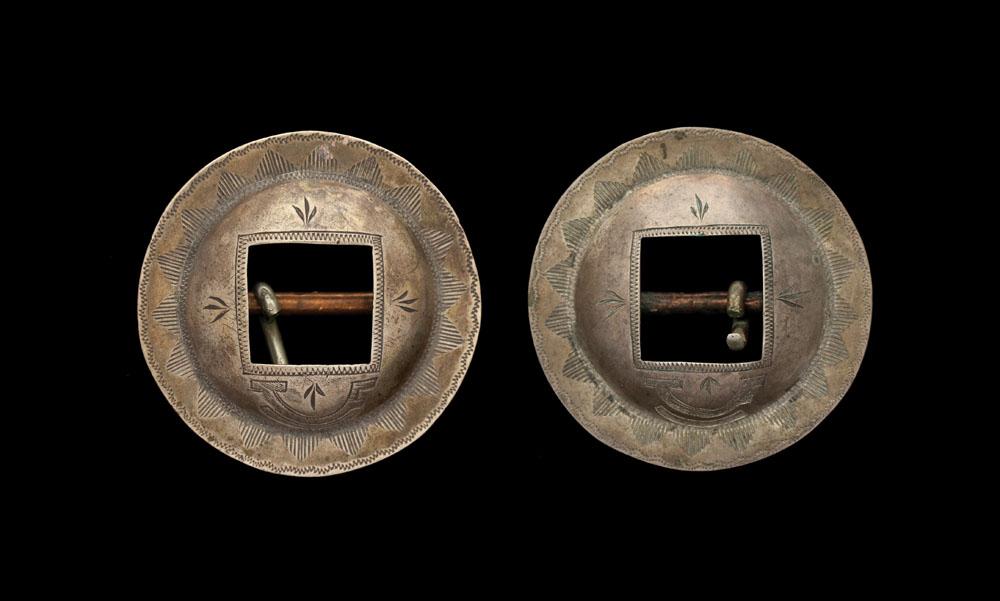 Kissing Bird Bit from Buffalo Bill's Wild West