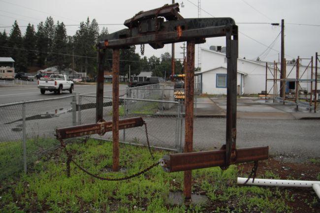 Septic Tank Flipper Bar w/ Stand