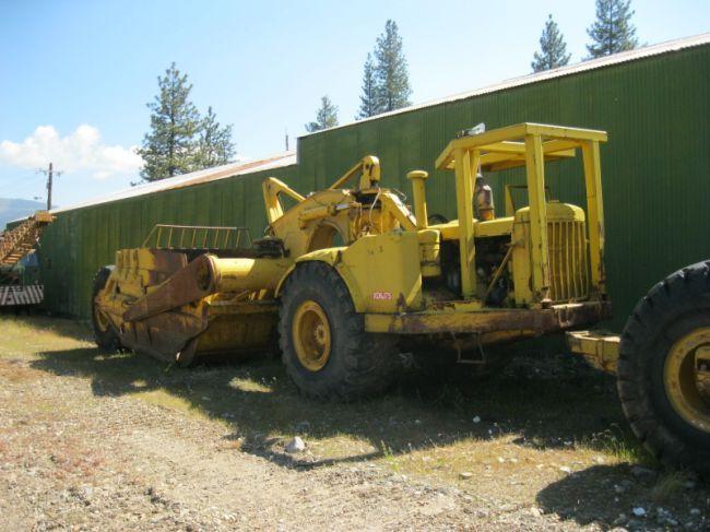 1970 Caterpillar DW21 Scraper
