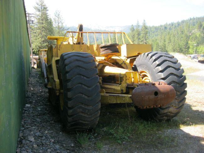 1970 Caterpillar DW21 Scraper