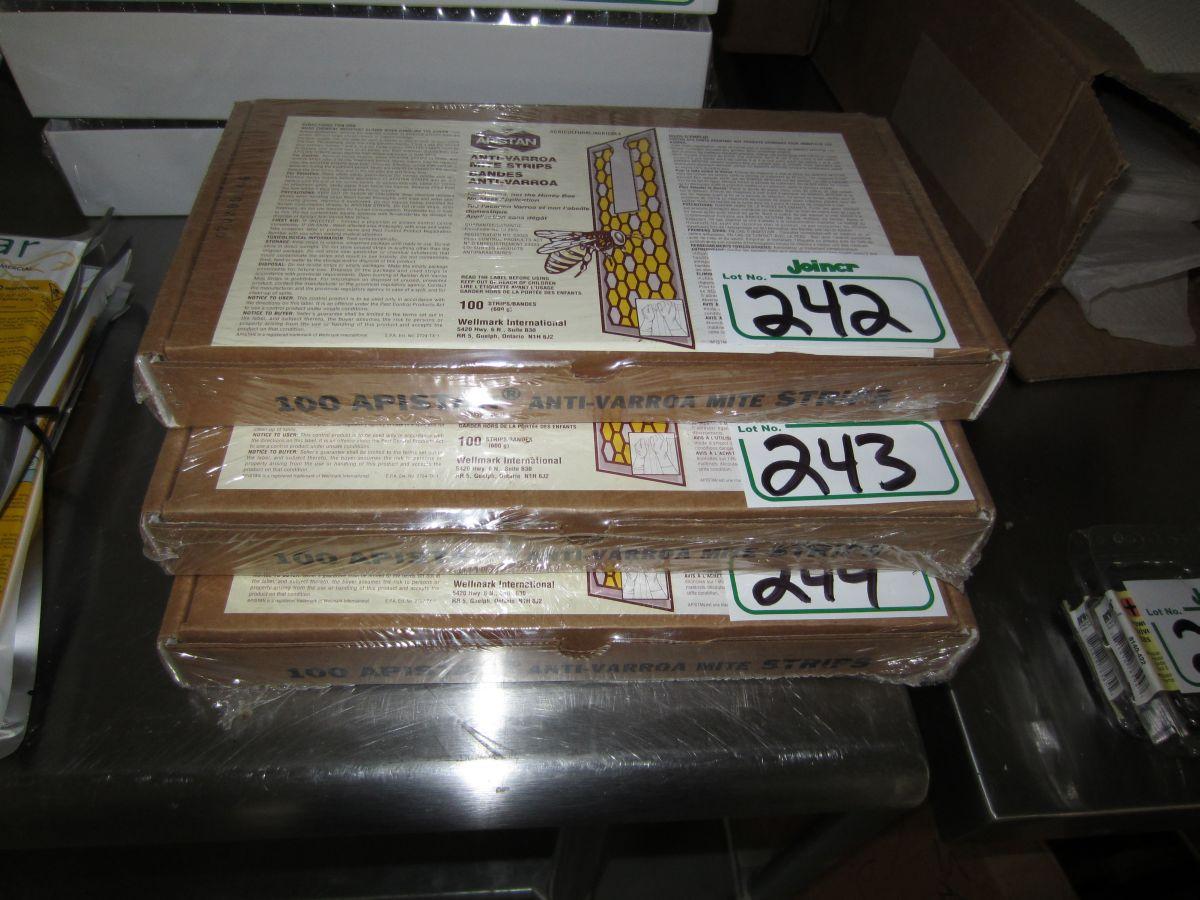 Box of Apistan Anti-Varroa mite strips