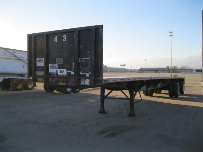 1994 Utility 45' Flatbed Trailer