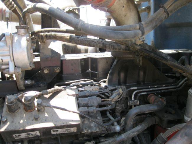 2000 Peterbilt 357 10 Wheel Strong Arm Dump Truck