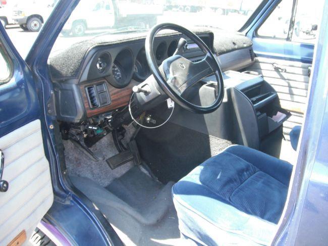 1990 Dodge Ram 150 Conversion Van