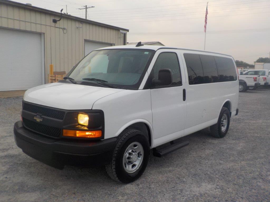 2016 CHEVROLET EXPRESS Passenger Van - J.M. Wood Auction Company, Inc.