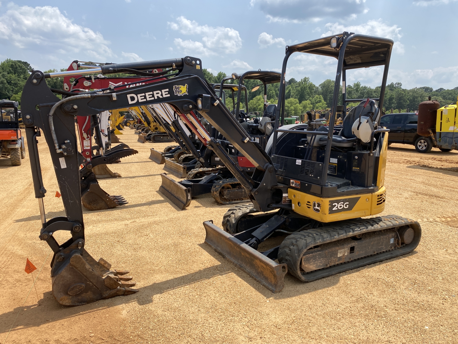 2021 JOHN DEERE 26G Excavator - Mini - J.M. Wood Auction Company, Inc.