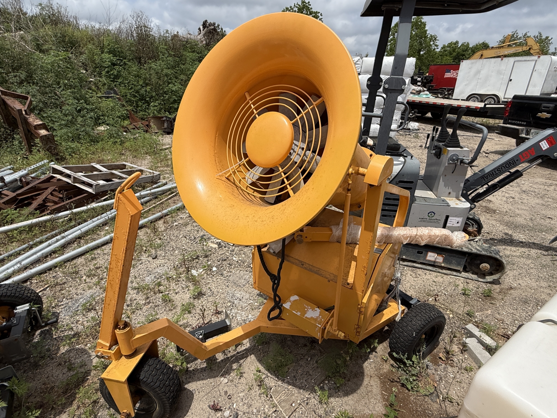 2023 DIGGIT DH35 DUST CONTROL MISTER FAN - J.M. Wood Auction Company, Inc.