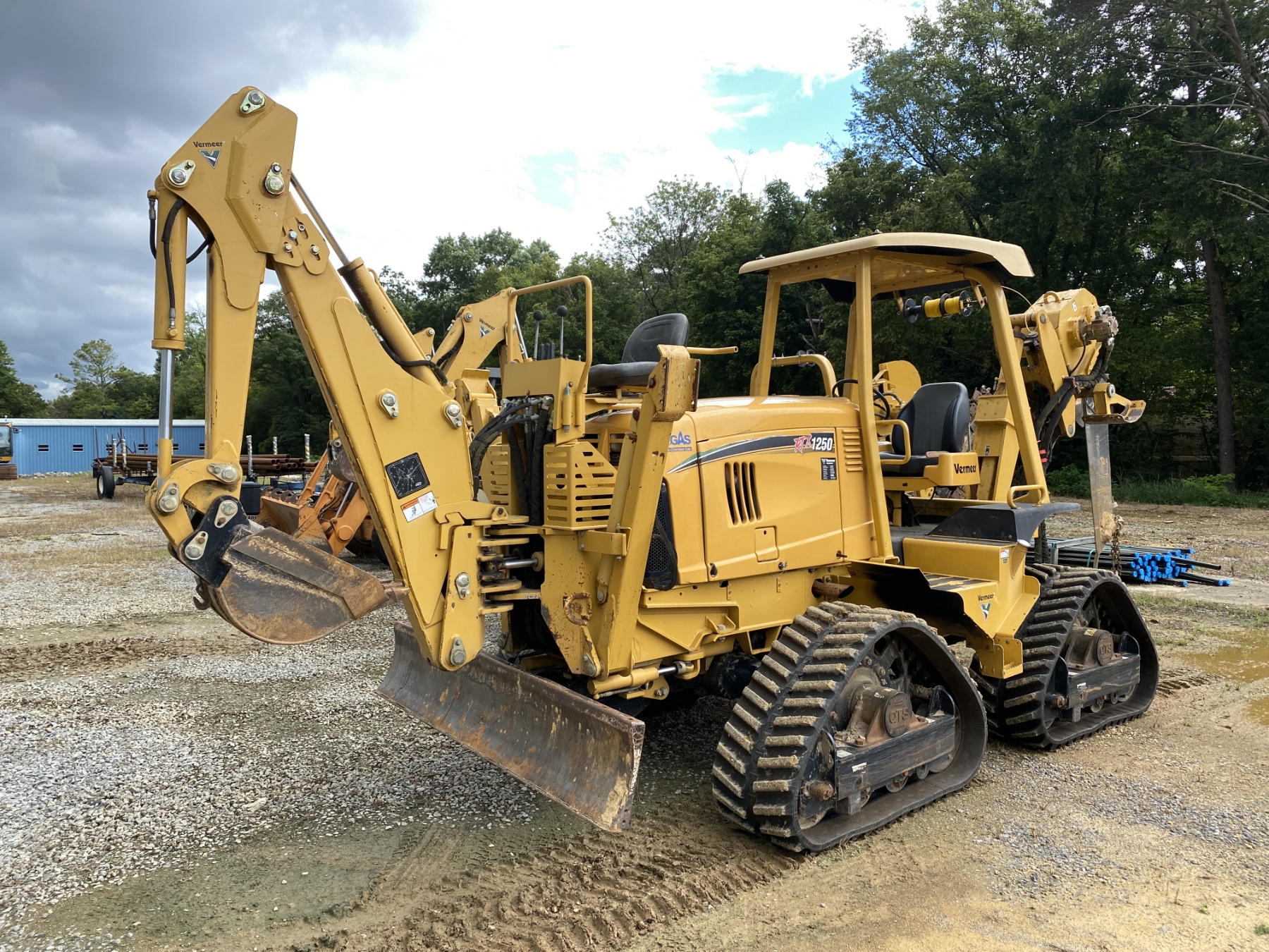 2012 VERMEER RTX1250 PLOW - J.M. Wood Auction Company, Inc.