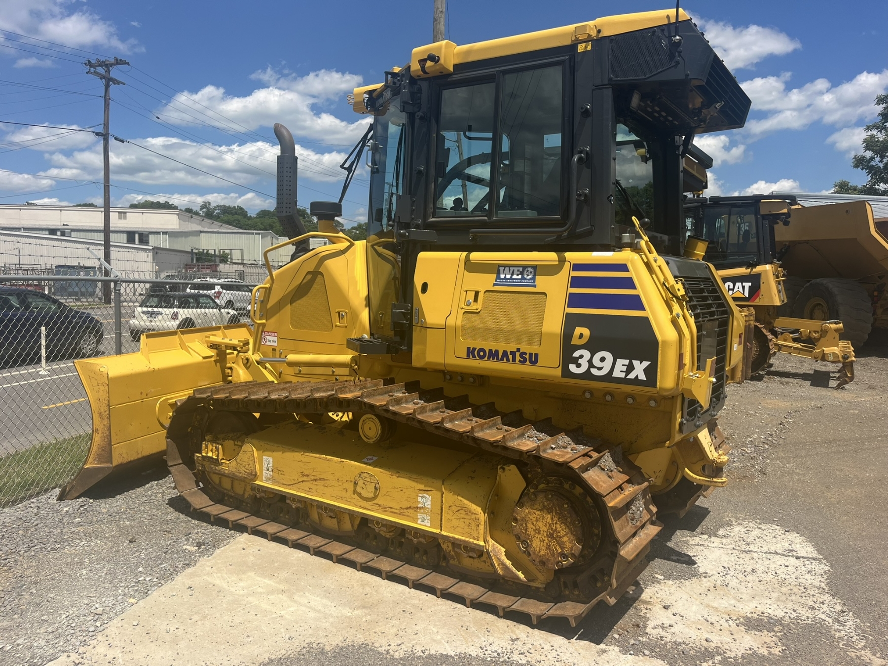 2022 KOMATSU D39EX-24 Dozer / Crawler Tractor - J.M. Wood Auction ...