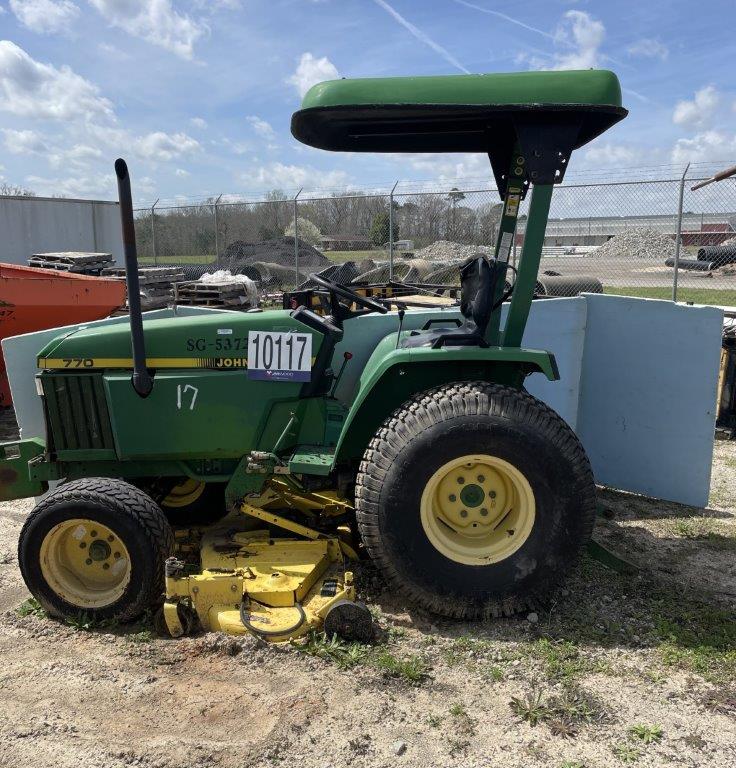 JOHN DEERE 770 Farm Tractor - J.M. Wood Auction Company, Inc.