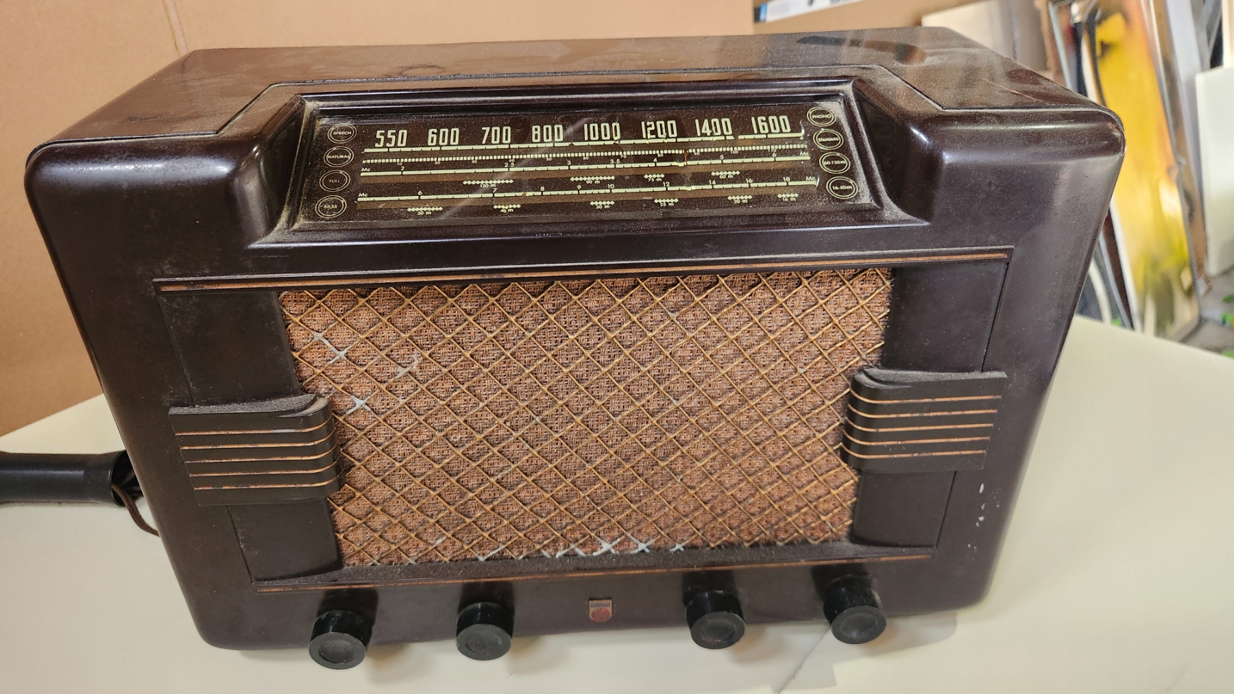 Philips CM23L AM Radio (Working; Receives CJOB)