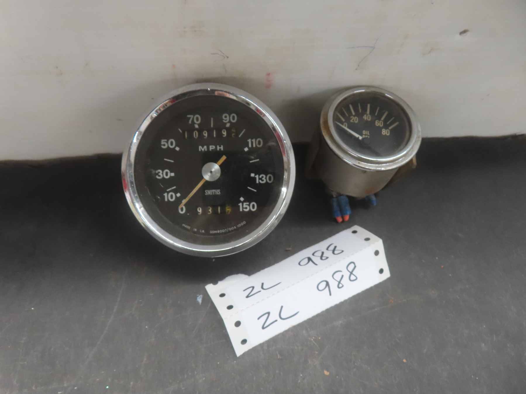 Smiths Vintage Magnetic Speedometer For Triumph Or BSA Motorcycle ...