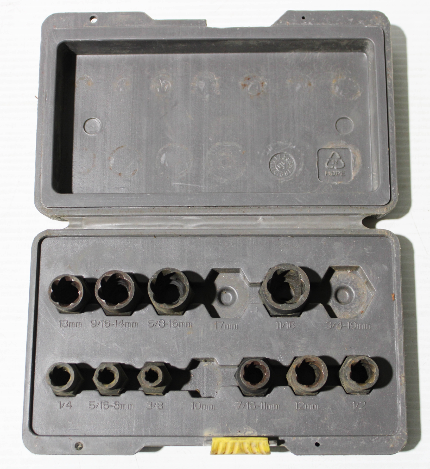 10PC MASTERCRAFT MAXIMUM BOLT EXTRACTOR SET