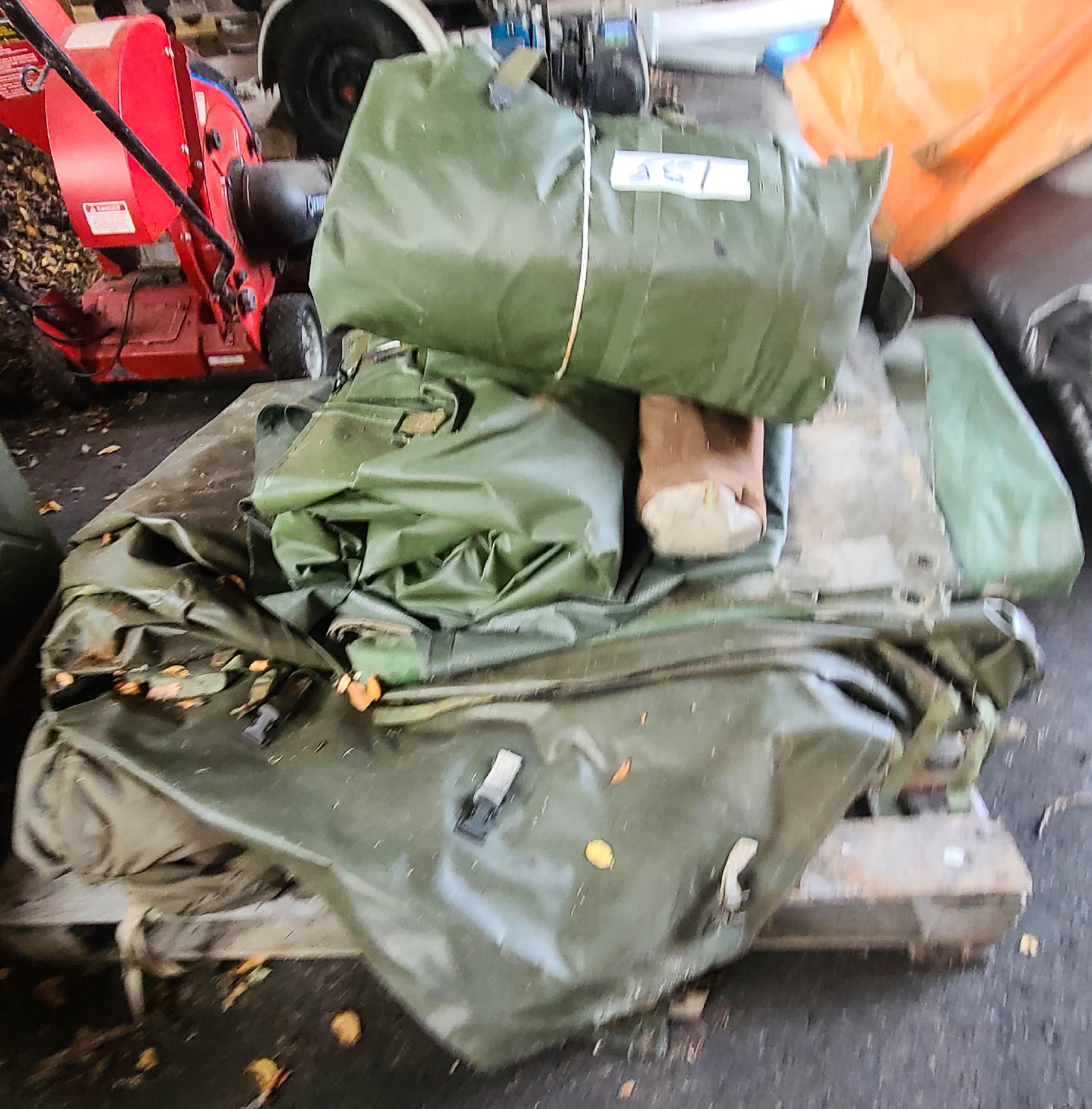 PALLET NEW & USED ARMY TARPS