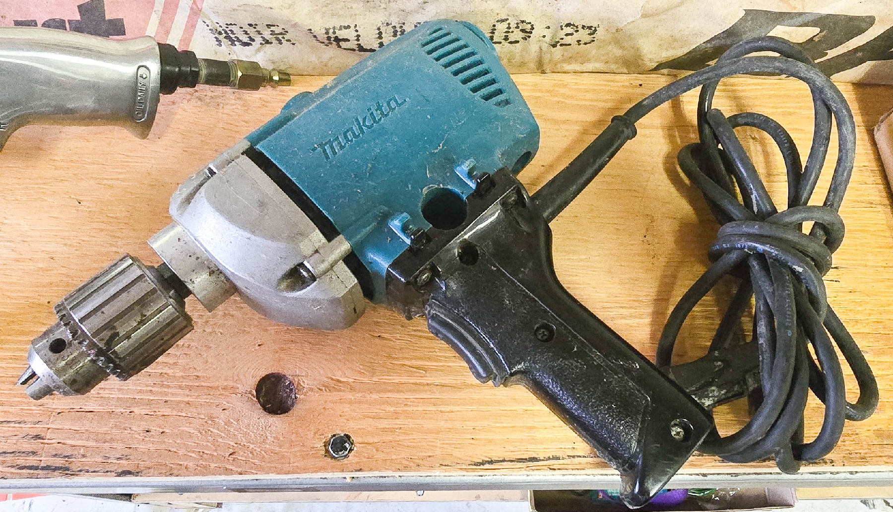 MAKITA 13MM CORDED DRILL