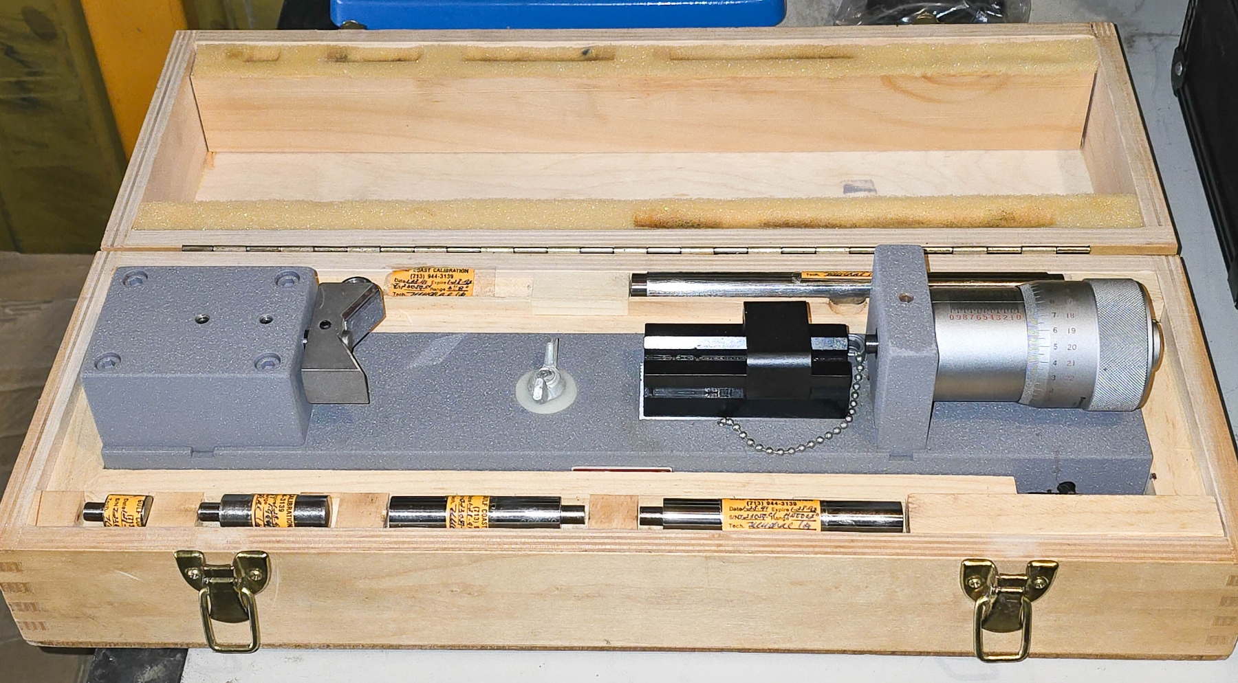 STANDARD GAGE CO. DIAL BORE GAGE