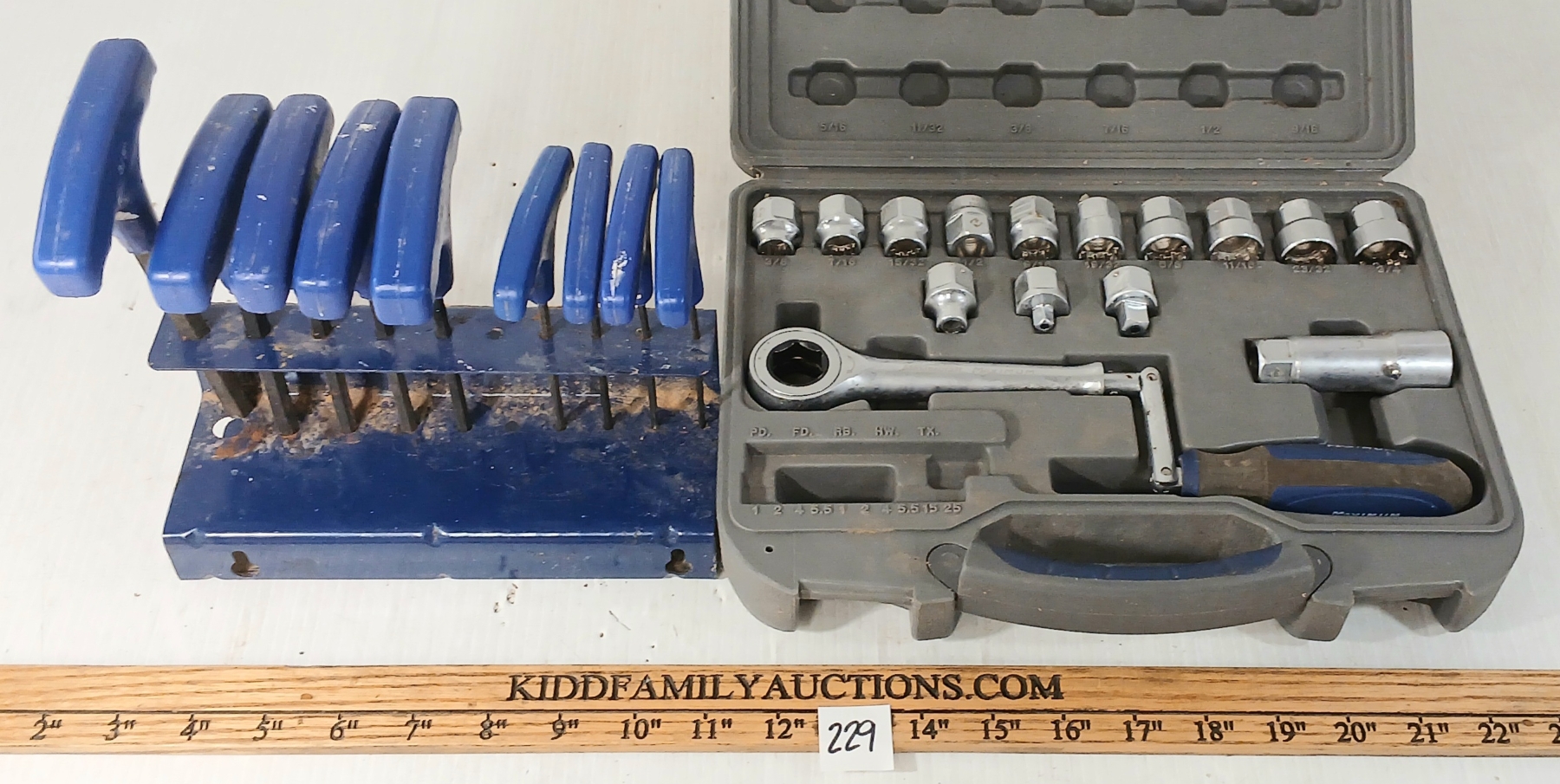 LOT OF 2 - MASTERCRAFT 1/4IN RIGHT ANGLE RATCHET SET & T-HANDLE HEX KEY ...