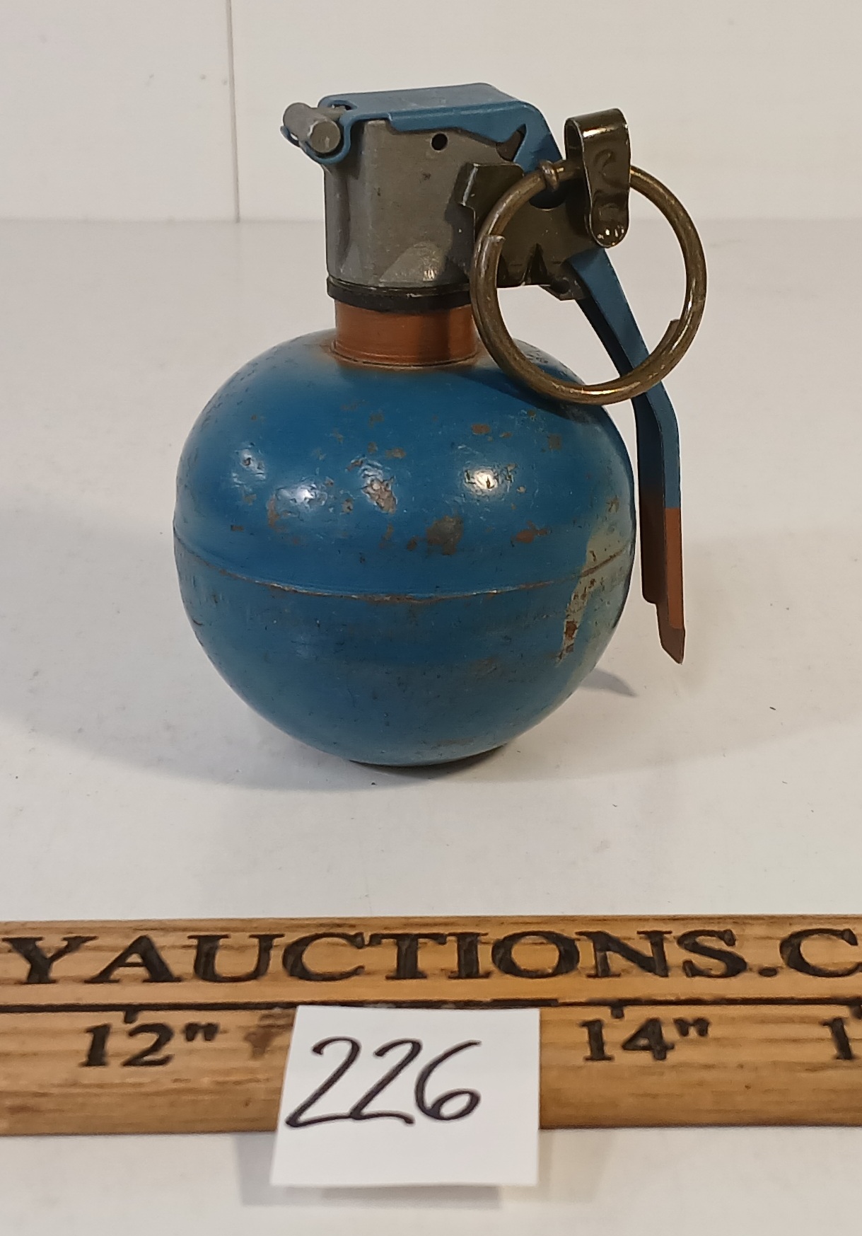 M69 PRACTICE HAND GRENADE - Kidd Family Auctions