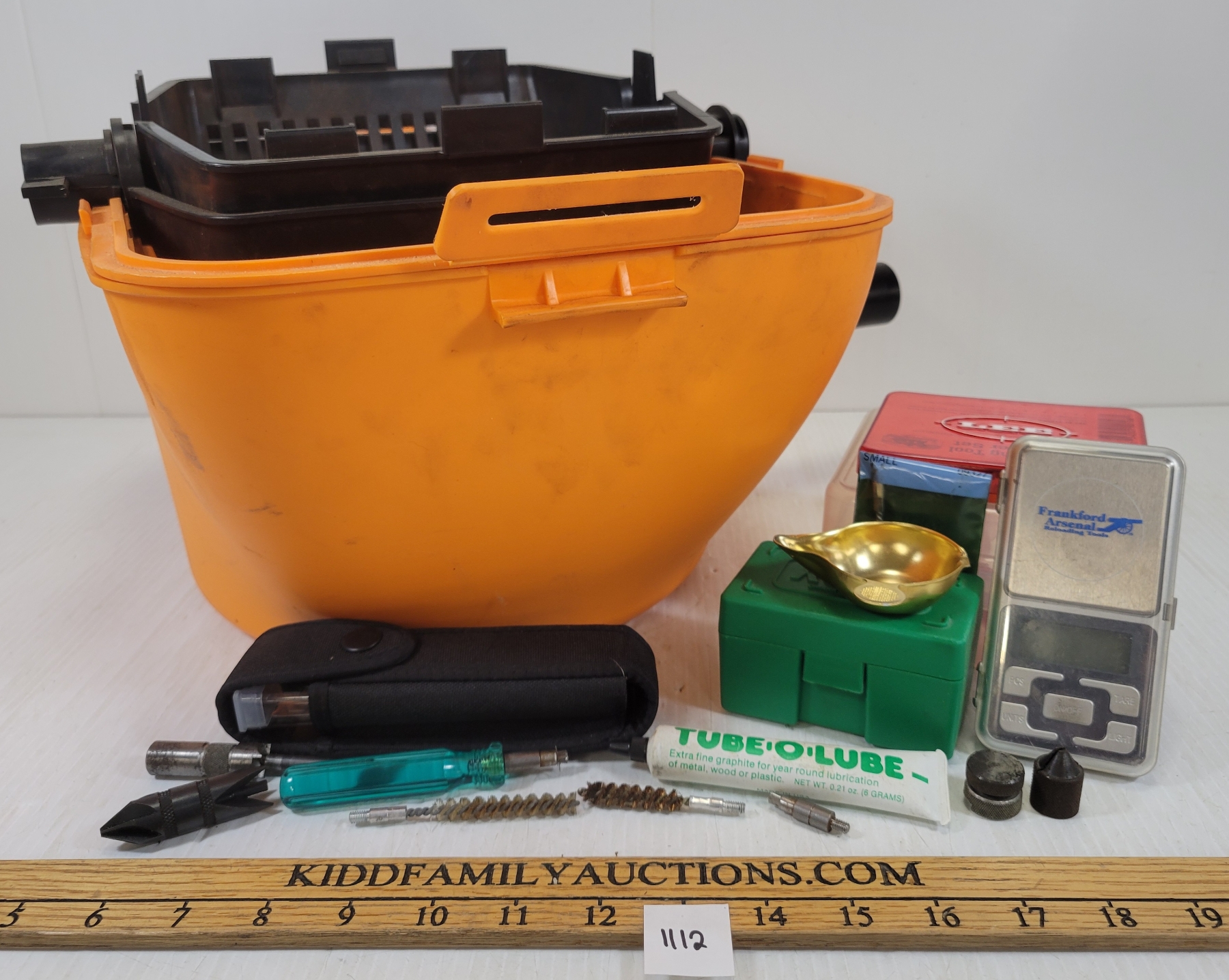 JOB LOT - MISC RELOADING TOOLS - LEE SHELL HOLDER SET, BARACUTA BLADES ...
