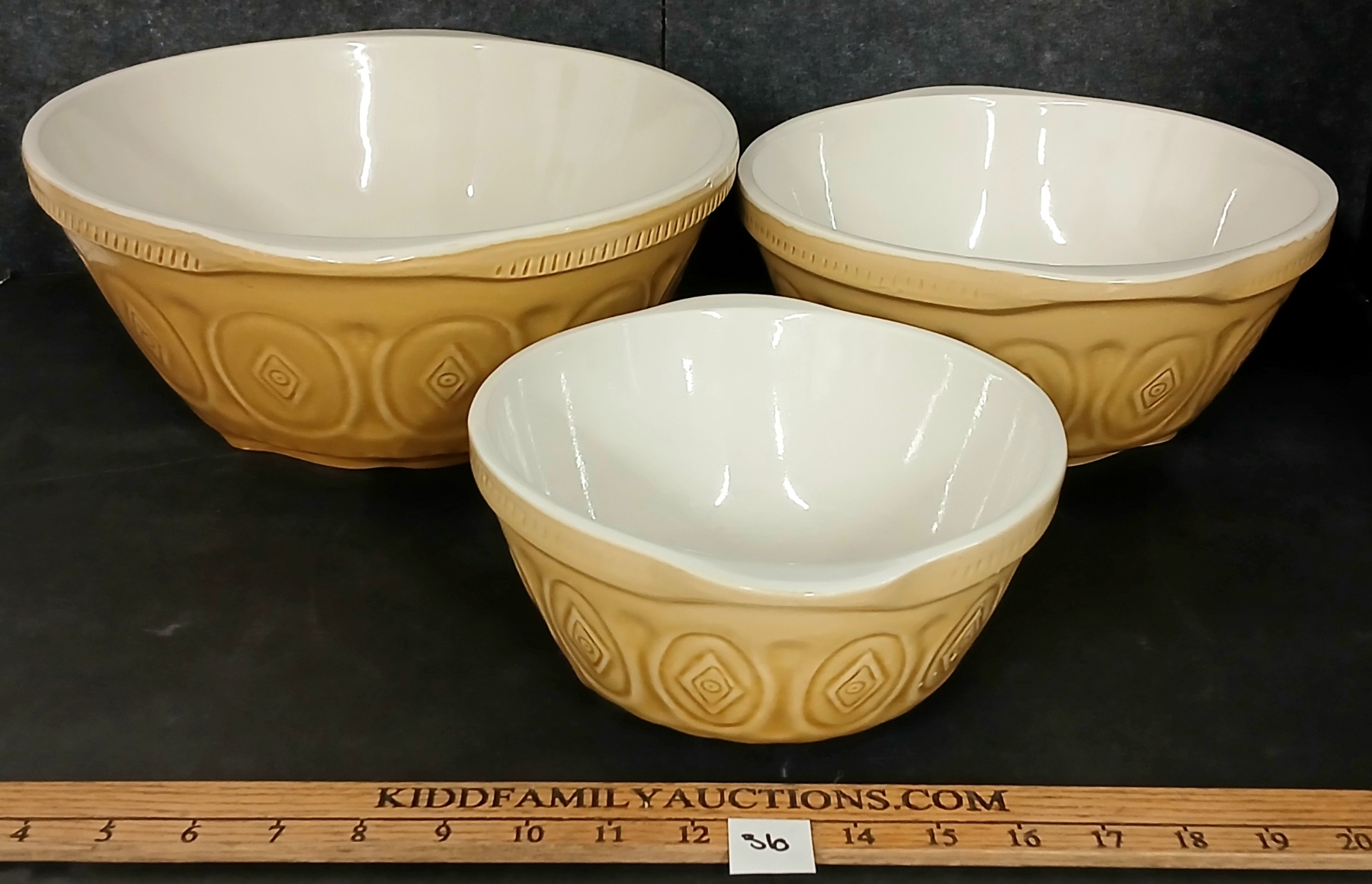 LOT OF 3 - GEOMETRIC PATTERN MIXING BOWLS