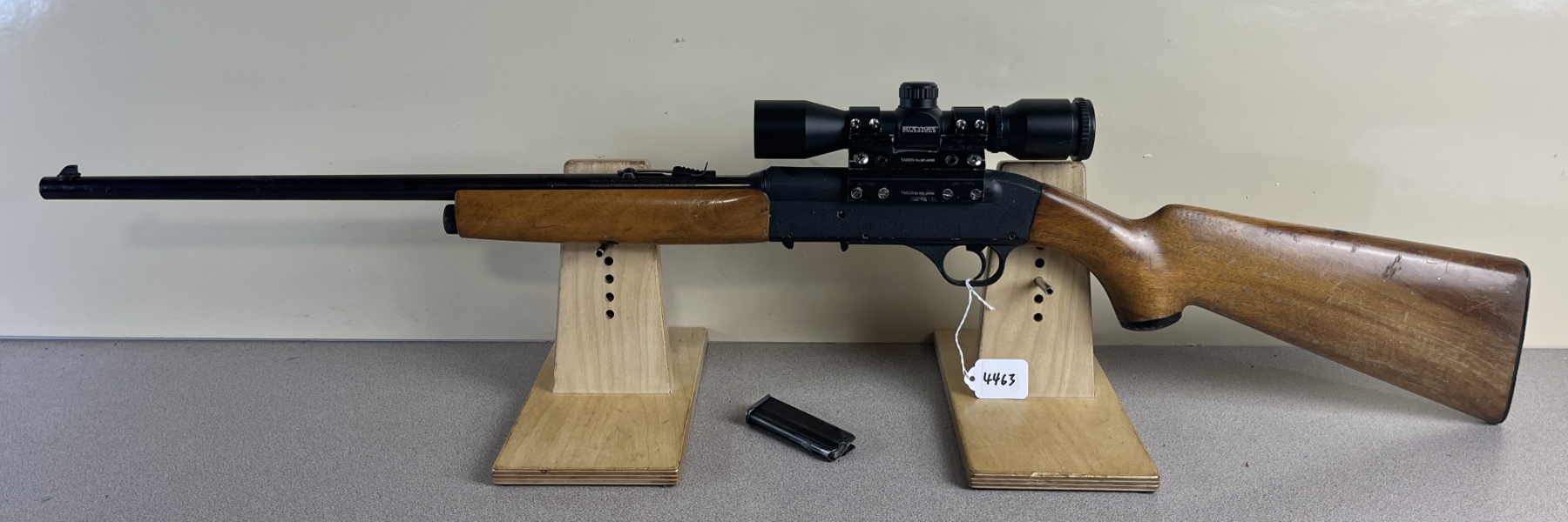 GEVARM CARBINE AUTOMATIQUE IN .22 LR - Kidd Family Auctions