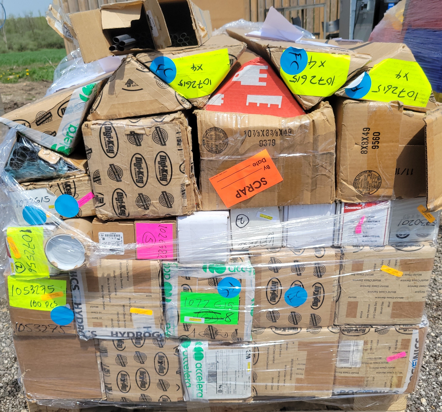 SKID LOT - SHRINK TUBING - Kidd Family Auctions
