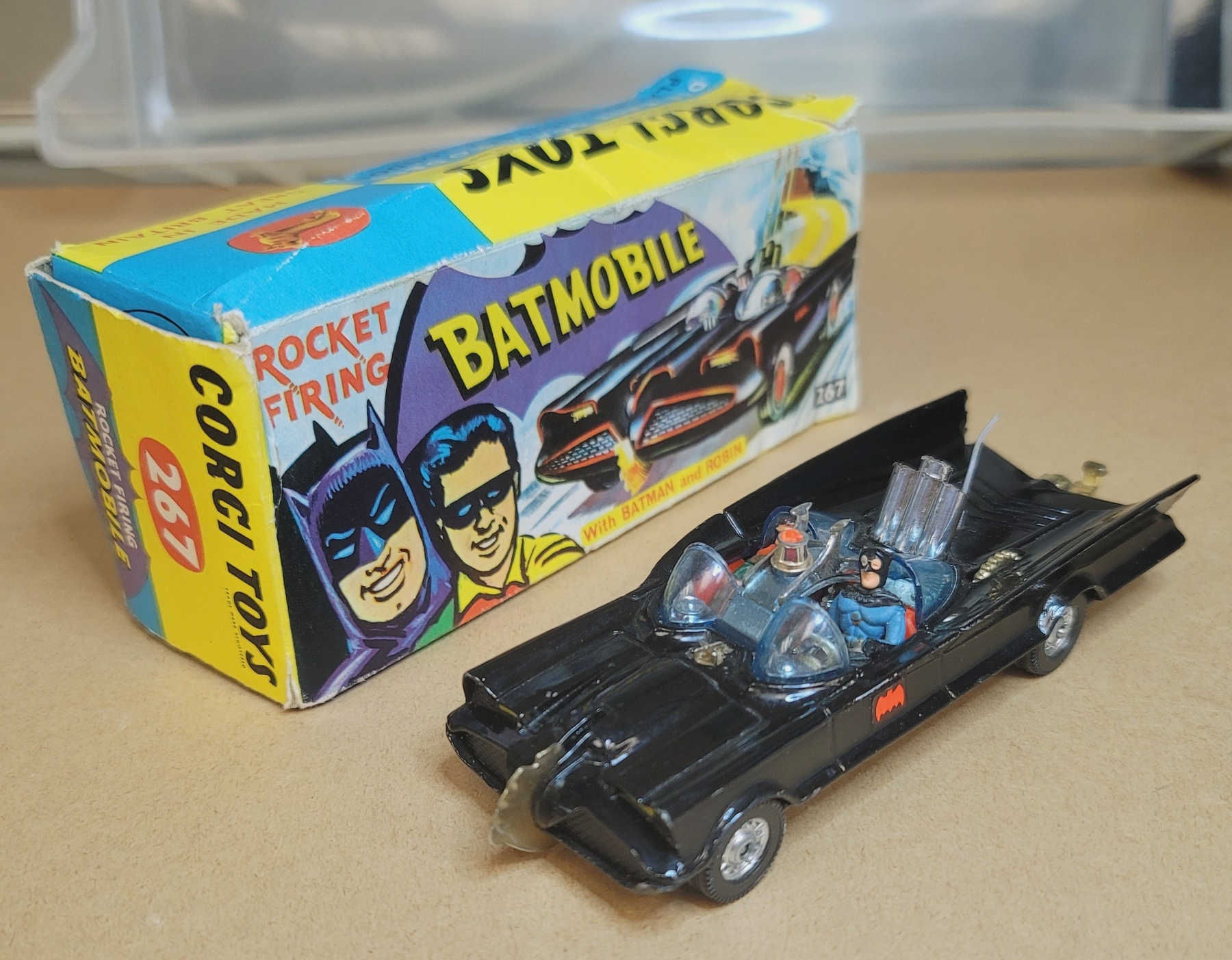 Corgi Toys #267 BATMOBILE Complete Everything Works, Very Clean Model ...