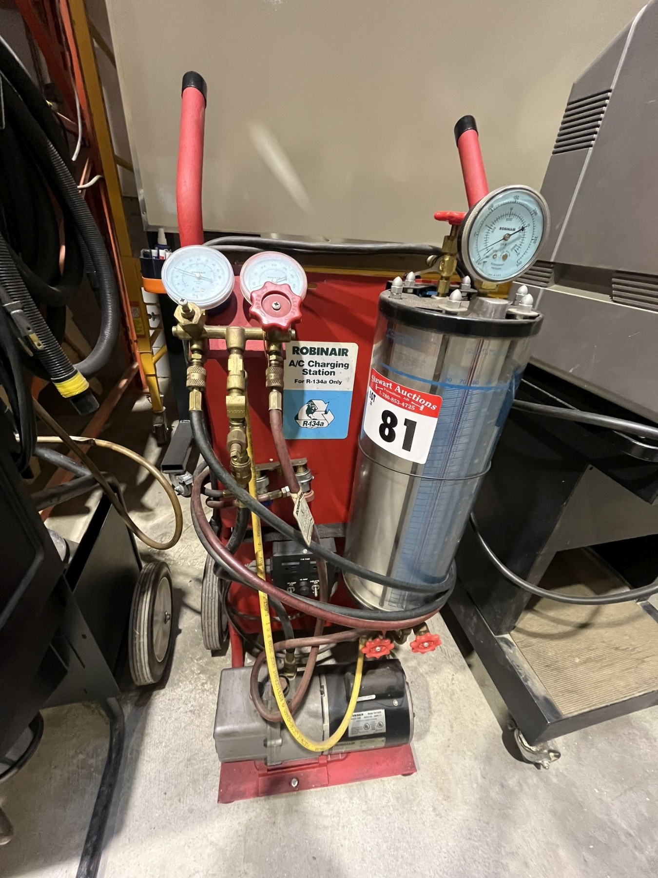 Robinair Air Conditioning Charging Station