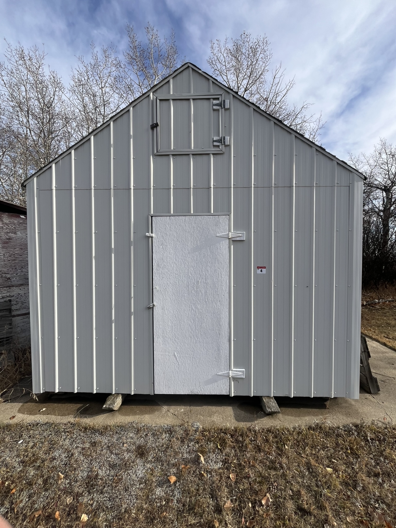 12ft x 14ft Wood Granary with Tin Siding (on skids)