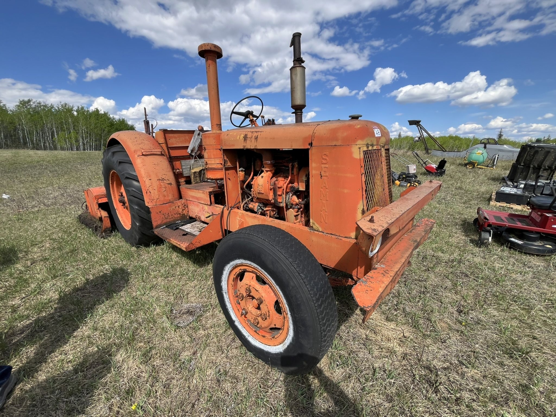Seaman Tractor, 471 Detroit Engine, Pulvi Mixer