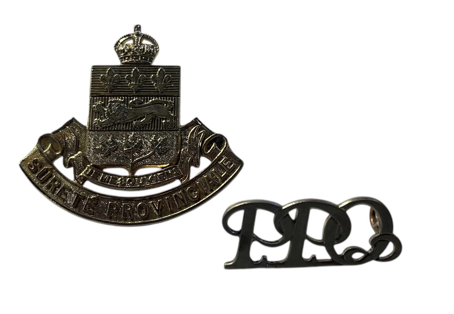 Quebec Provincial Police Cap Badge and Shoulder Title Lot