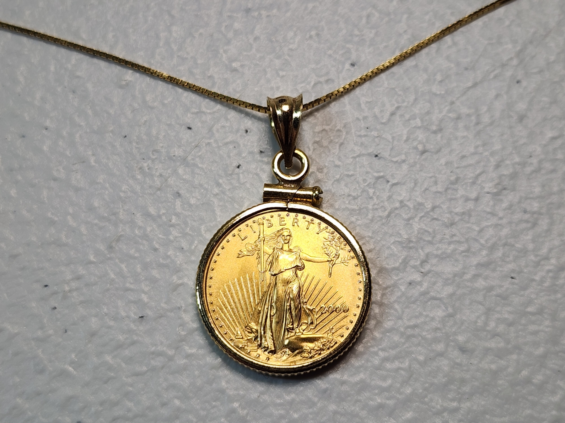 Incredible U.S. 2000 Gold Eagle 1/10th Ounce Gold Coin on 14K Pendant ...