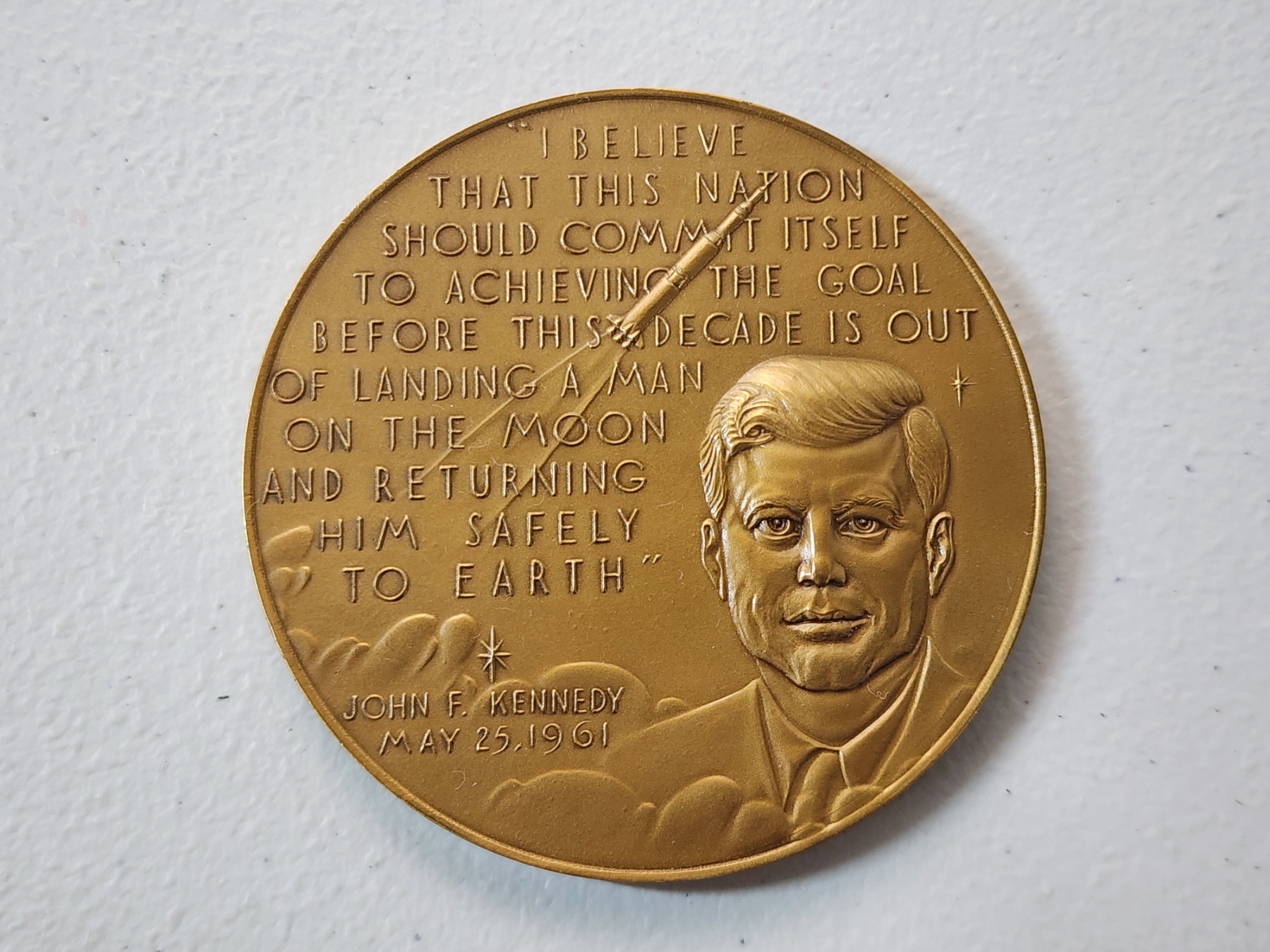 Apollo 11 Man's First Lunar Landing JFK 5oz Bronze Medal - Bosley ...