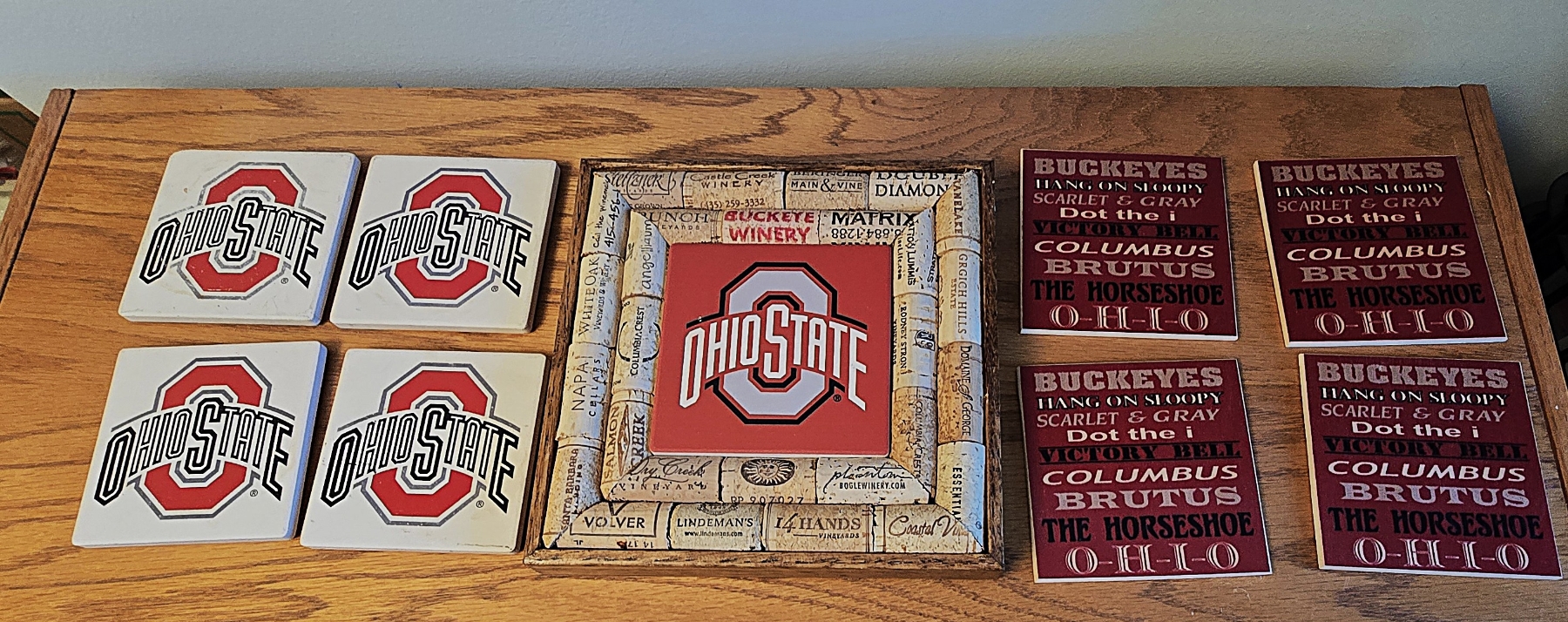 Ohio State Trivet and Coasters - Bosley Auctioneers
