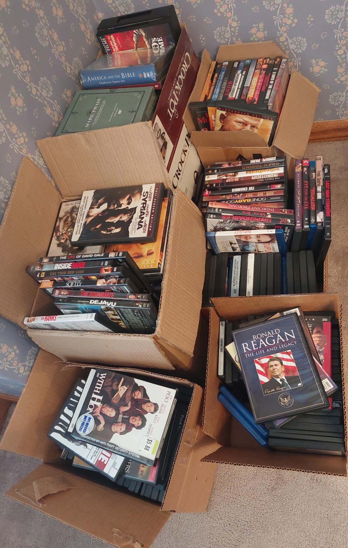 Large Lot Of DVD Movies In Original Retail Cases Estimate Qty: 300 - See Pics - Bosley Auctioneers