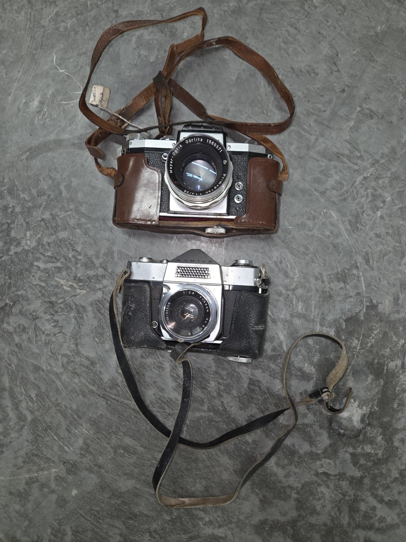 Great Vintage Camera Group - Bosley Auctioneers