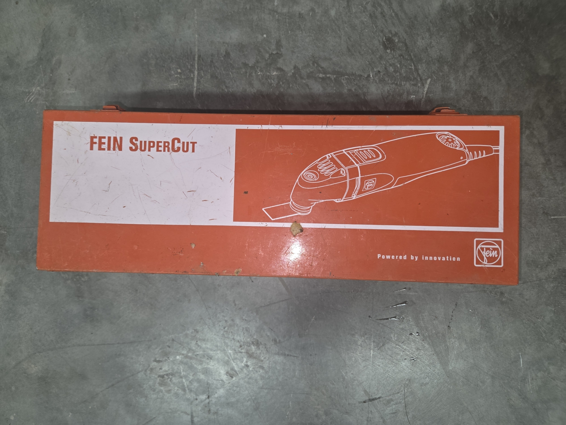 Fein SuperCut In Metal Box - Bosley Auctioneers