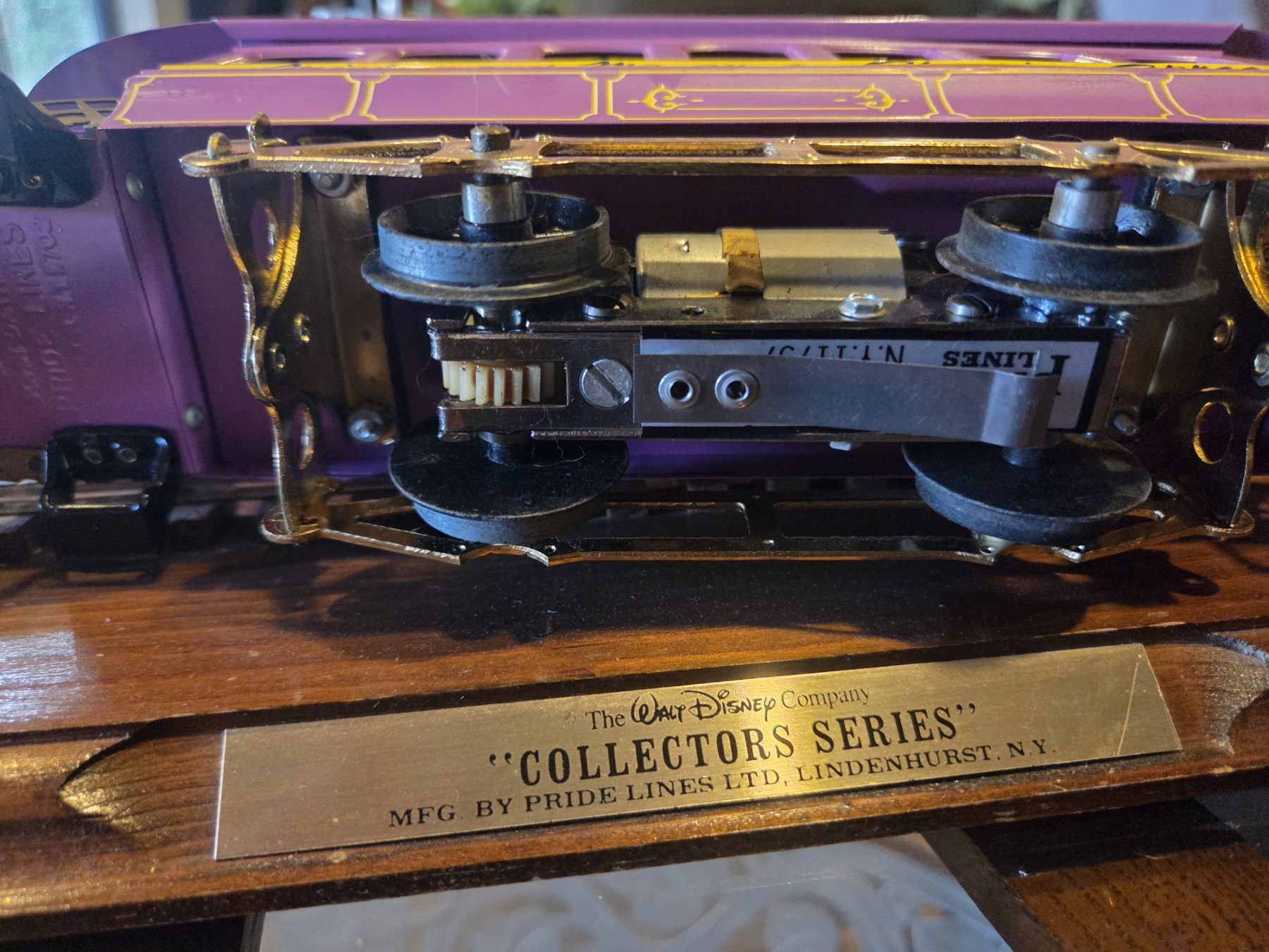 Mickey And Me On A Shopping Spree Train Collectable Piece - Bosley ...