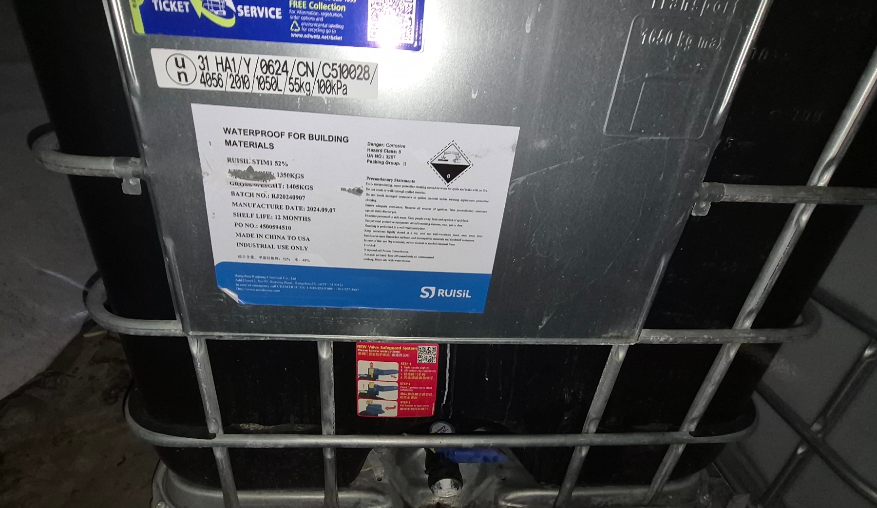 3 of 8... 250 Gallon Potable Water Grade IBC Tote Tank W Galvanized ...