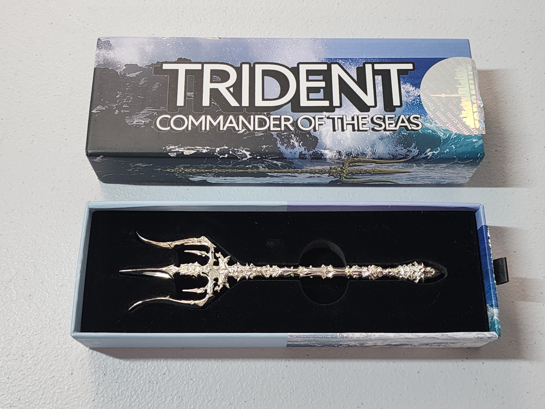 One Troy Ounce 999 CU "Trident Commander of the Seas" Collectible