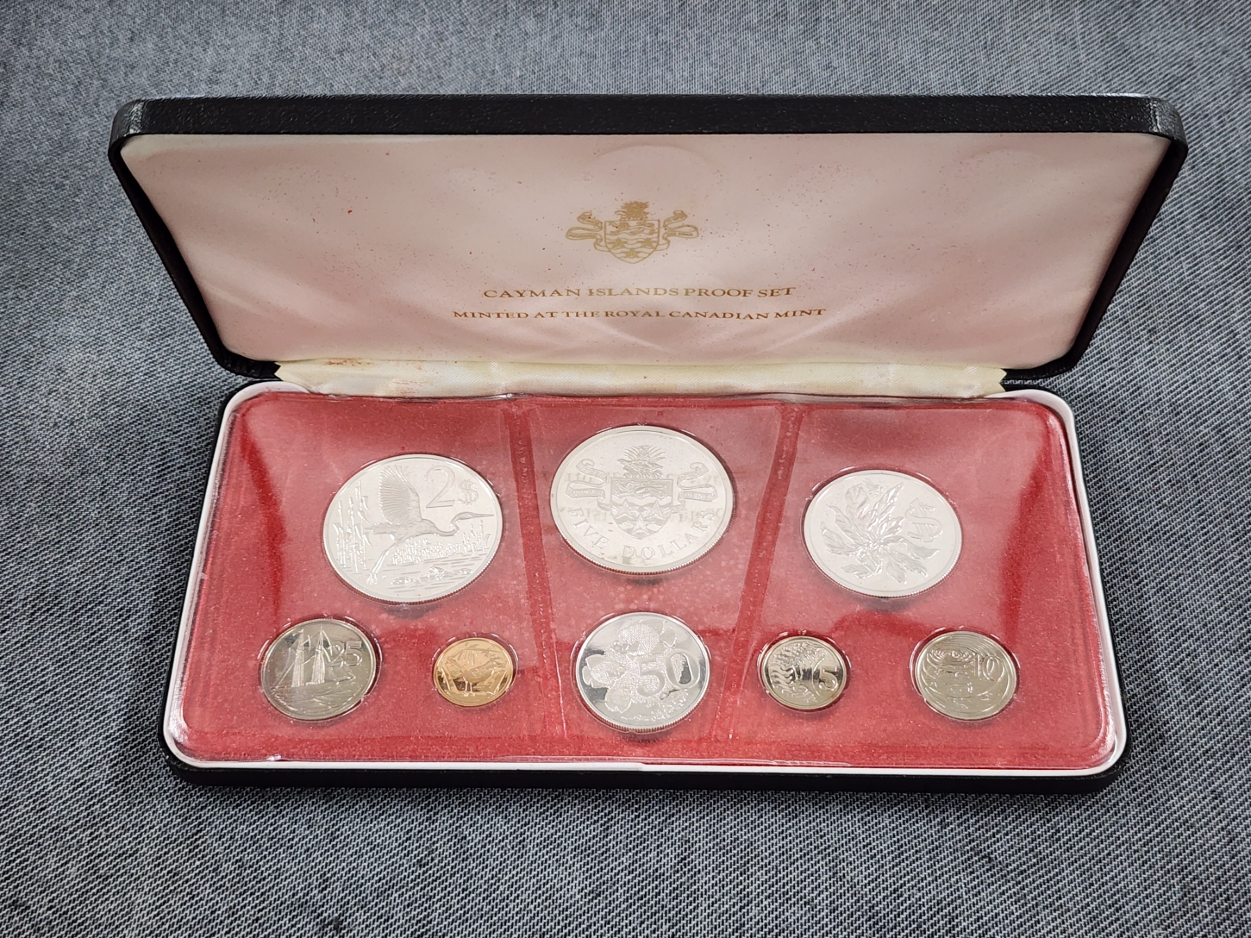 1972 Royal Canadian Mint Cayman Islands Proof Set Featuring Three ...