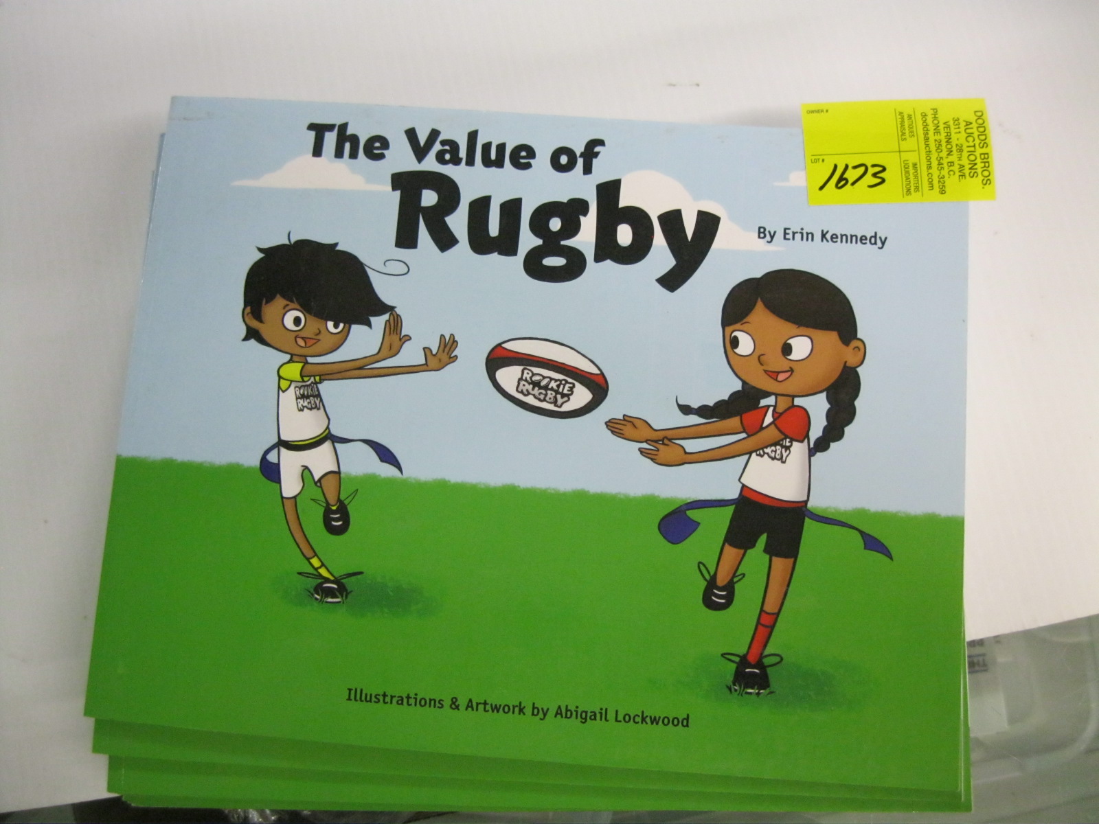 14 VALUE OF RUGBY BOOKS - Dodds Auction