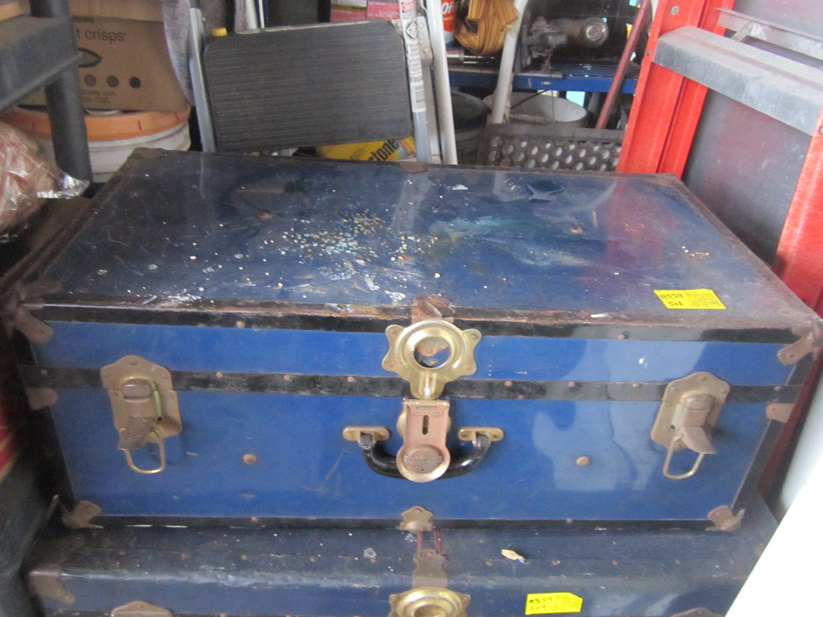 METAL BOUND HALF TRUNK